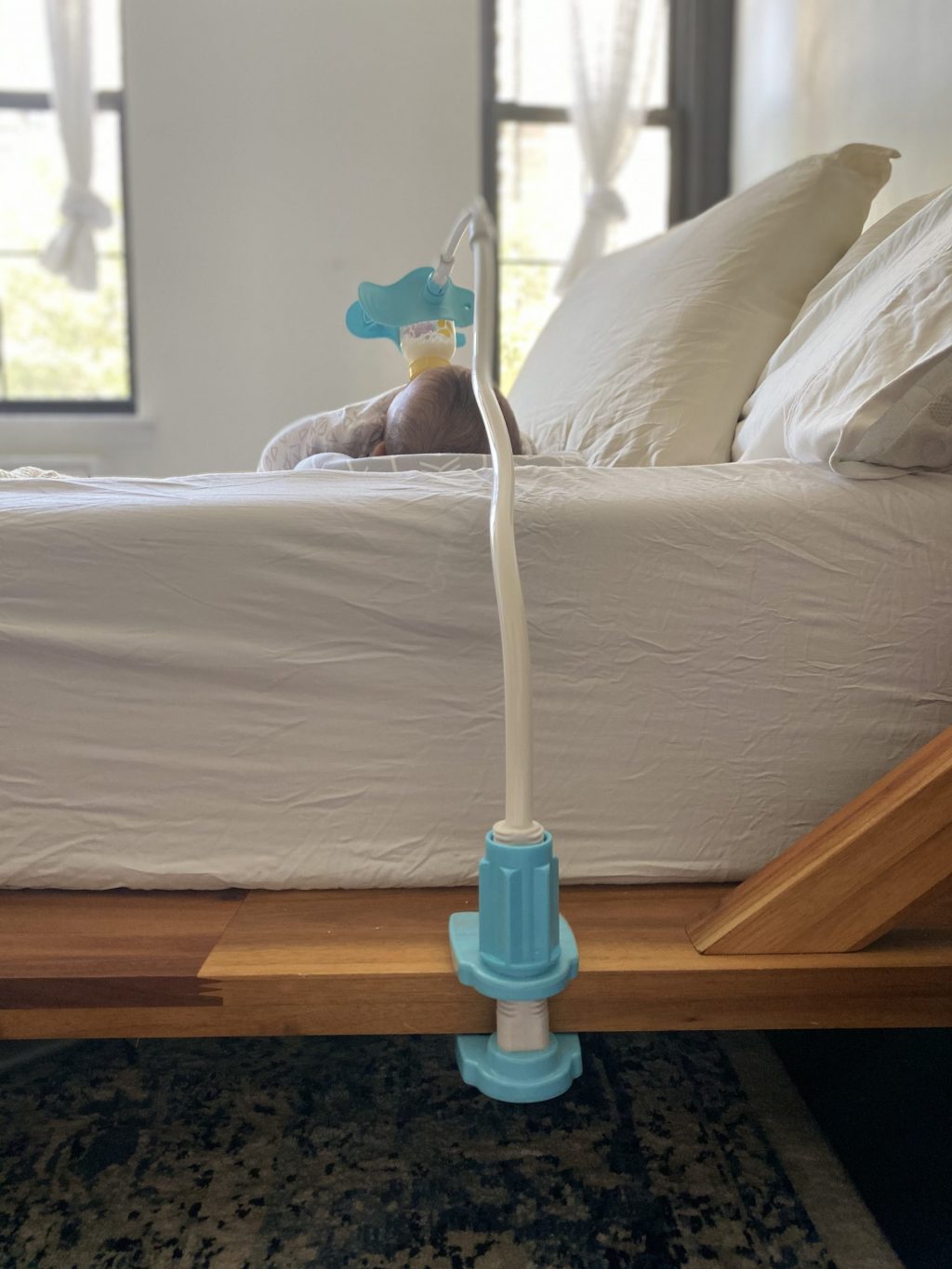 3 Baby Feeding Gadgets for Newborns & Infants